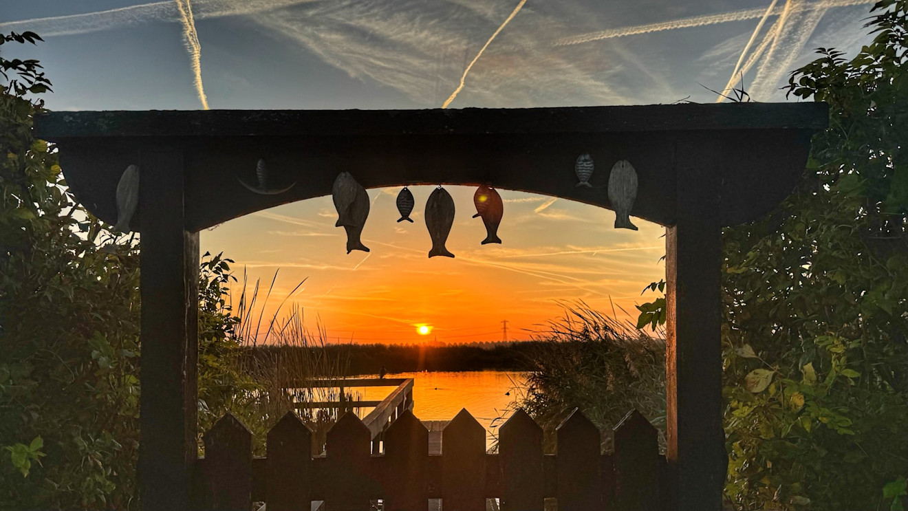 Zware buien in Spanje, subtropische storm Karen bij Azoren | Weerverteller